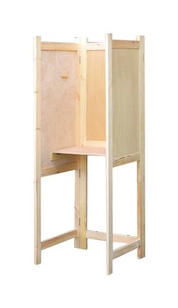 Single wooden voting screen | VSS | Shaw's Election Supplies